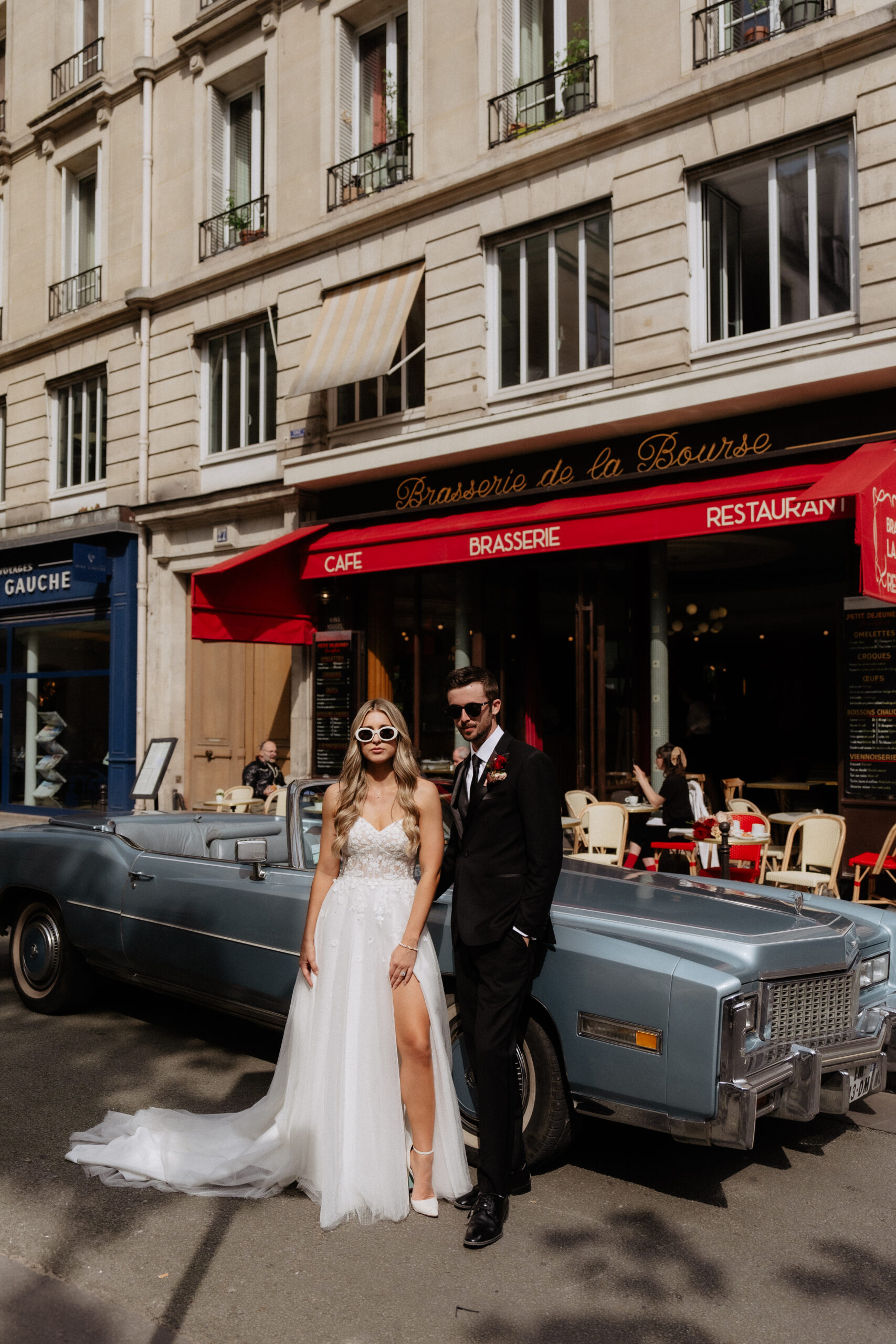 Why you should hire a luxury car for your Paris Elopement?